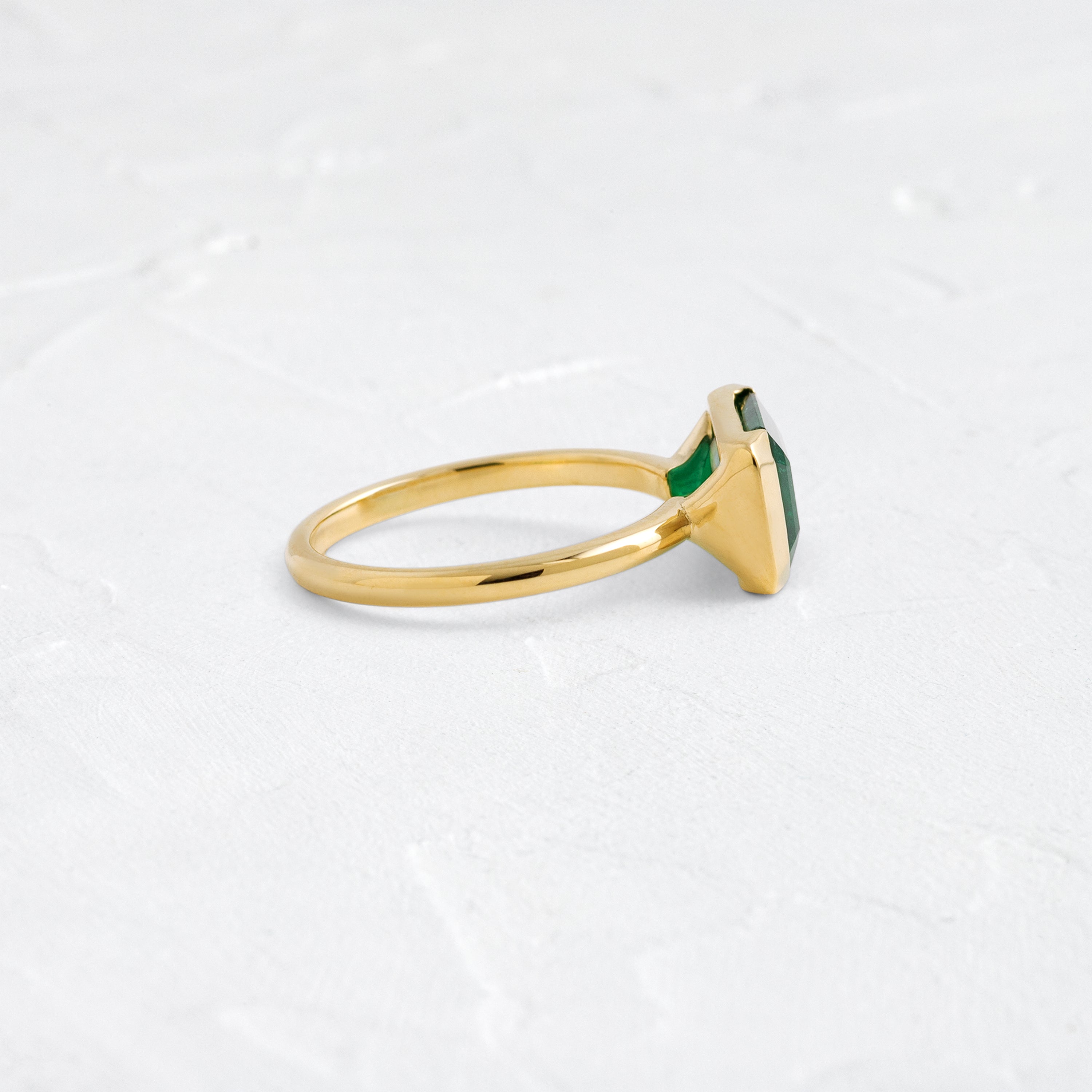 Stanza Ring, 2.44ct. Natural Emerald | Melanie Casey Jewelry