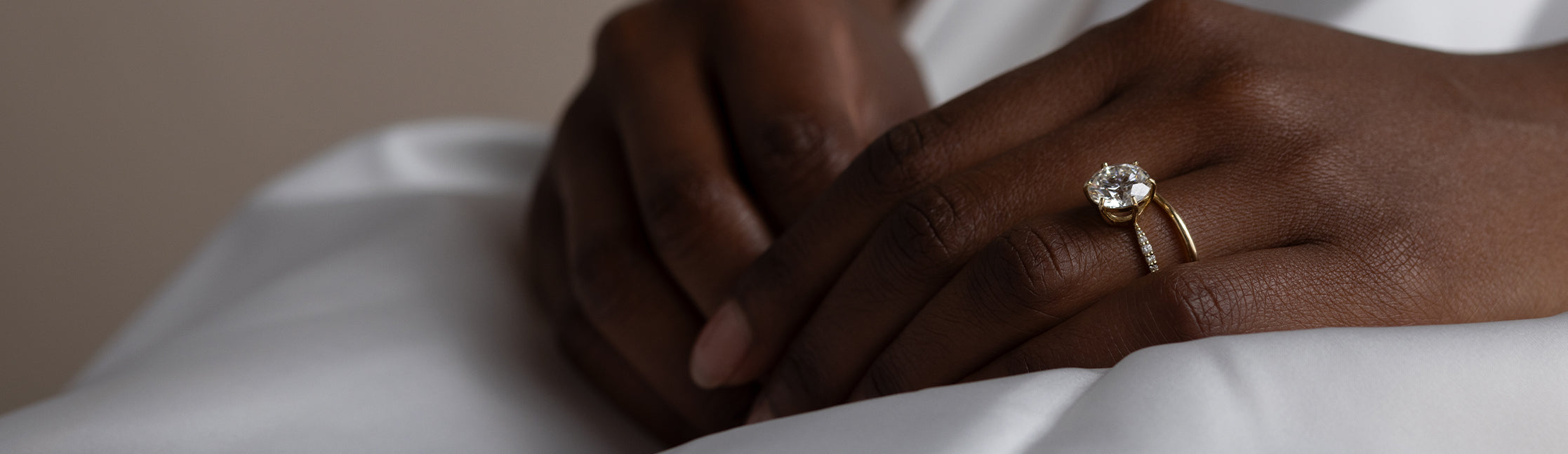 Diamond Band – Melanie Casey