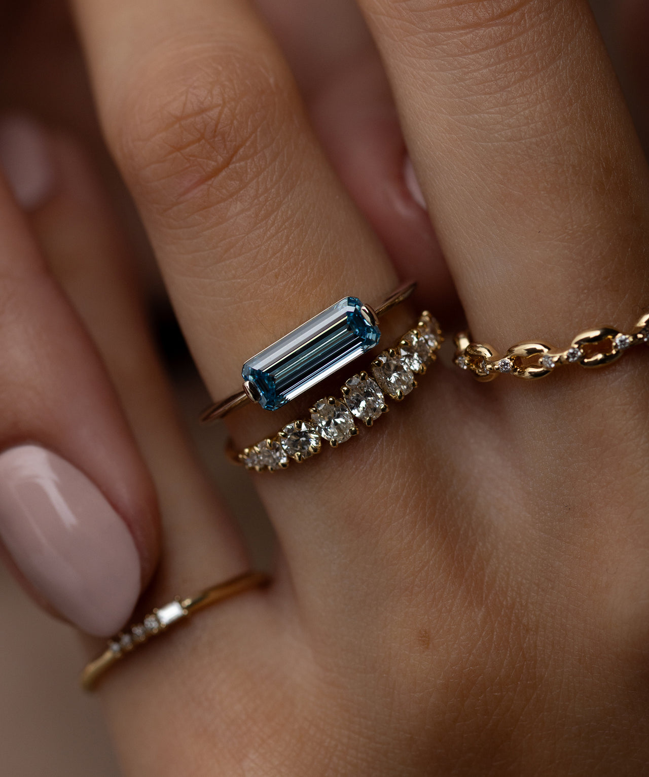 Blue Diamonds – Melanie Casey