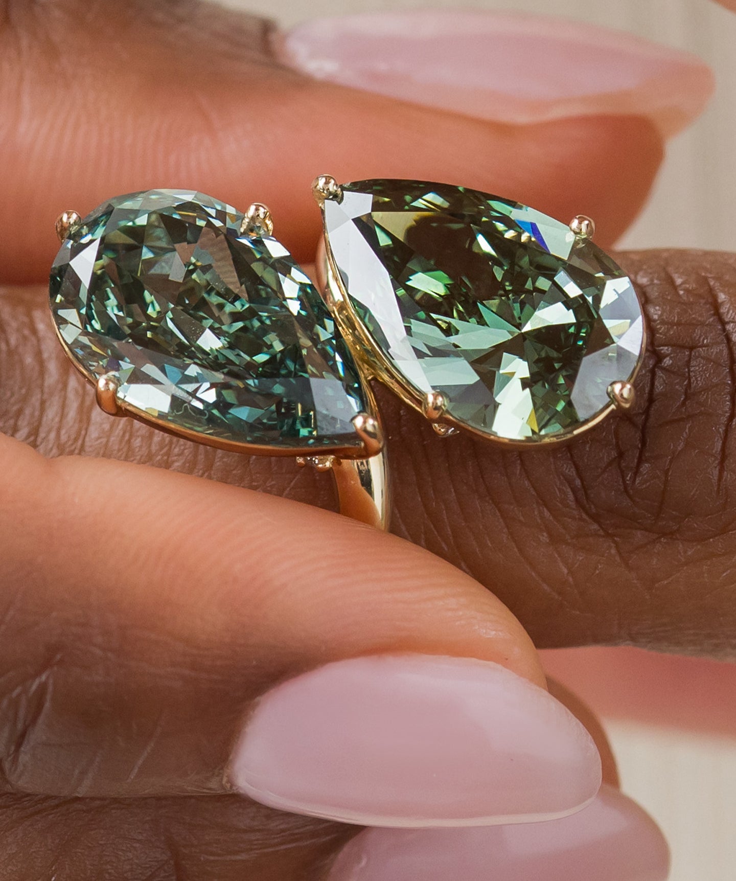 Green Diamonds – Melanie Casey