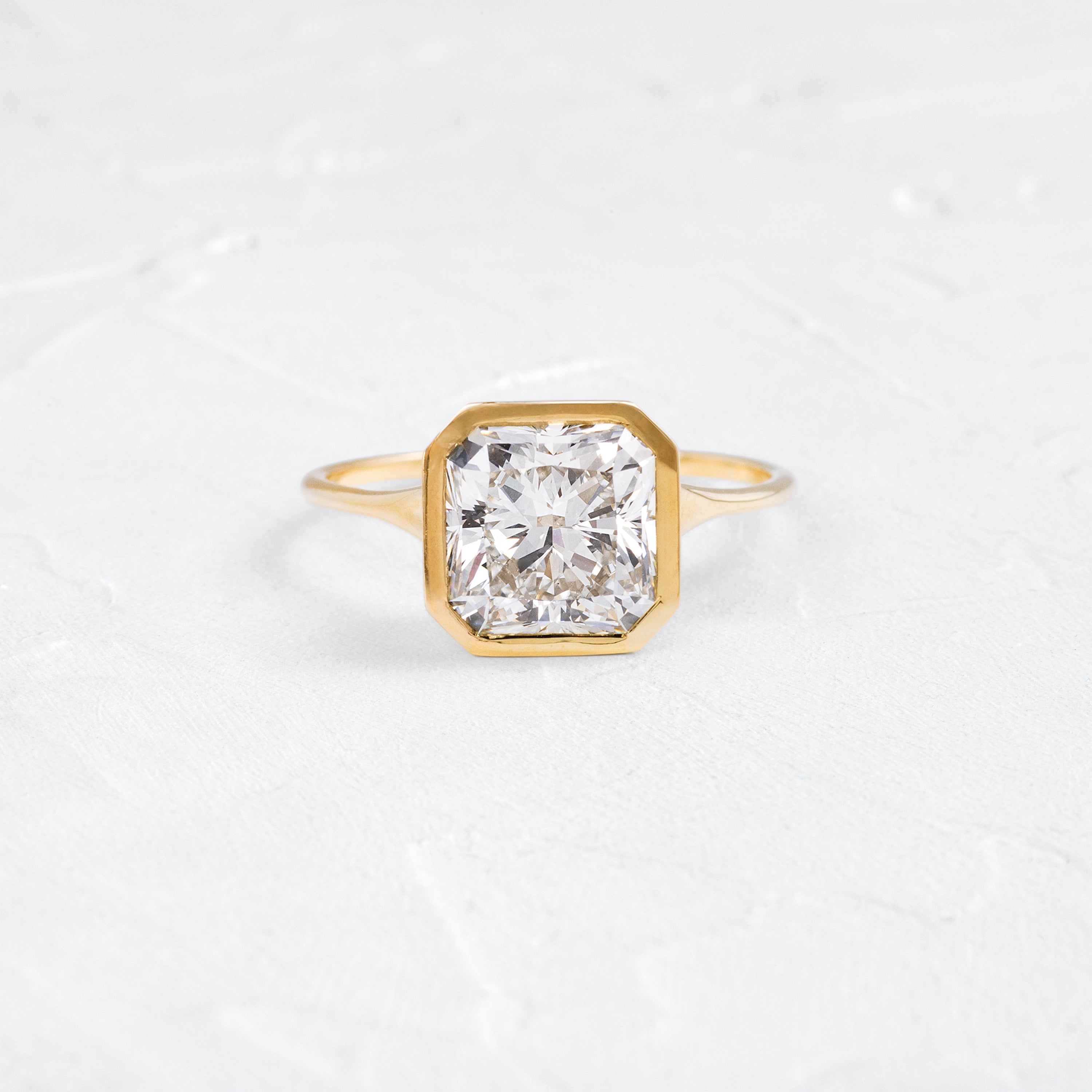 Avenue Ring, Radiant Cut | Melanie Casey Jewelry