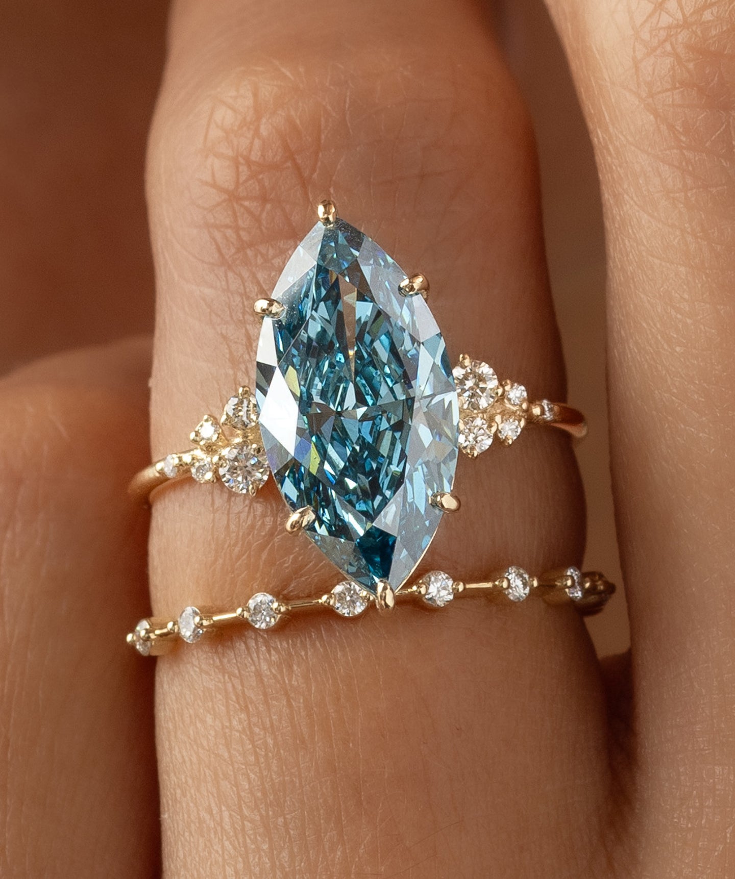 Blue Diamonds – Melanie Casey