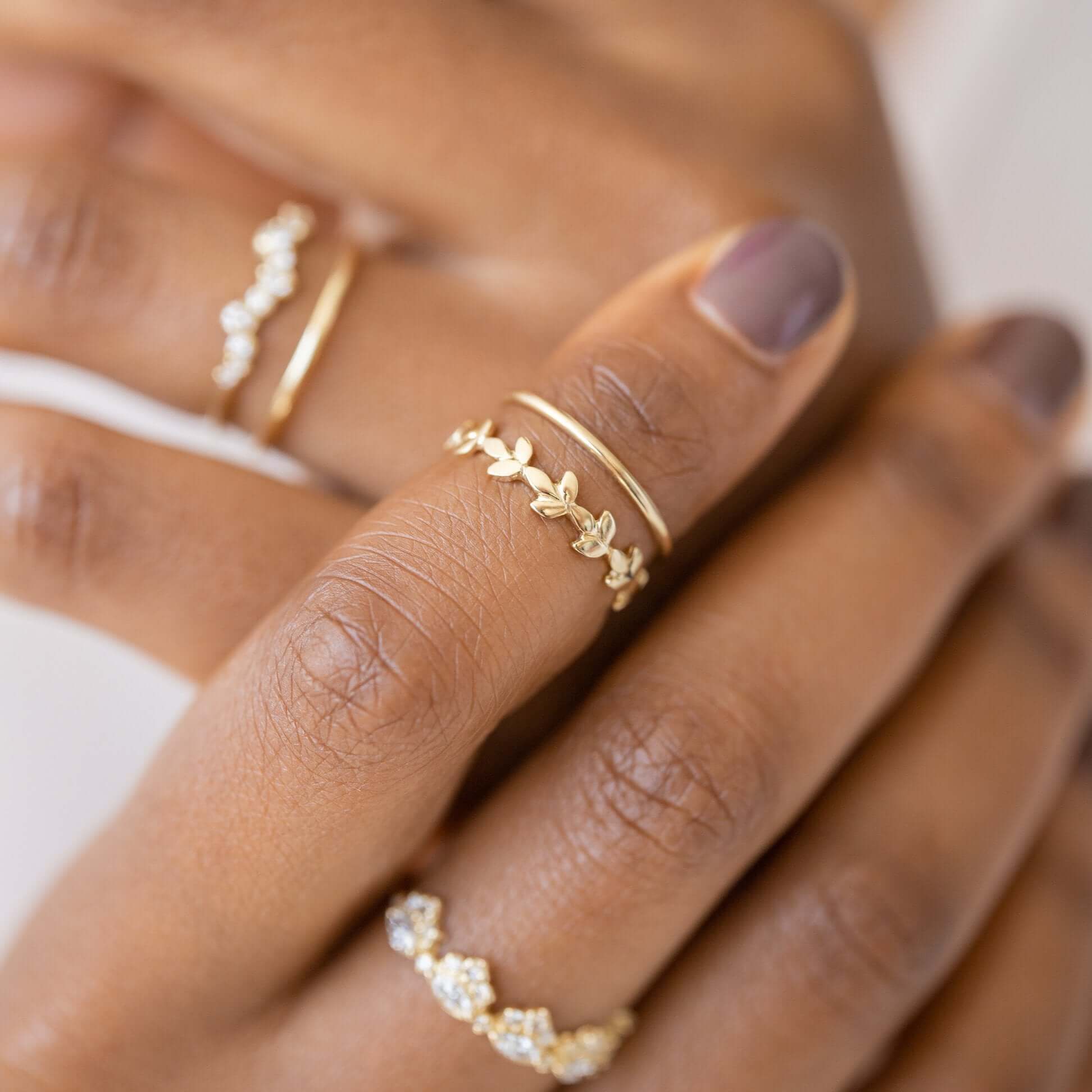 Vine Band in 14k Gold | Melanie Casey Fine Jewelry