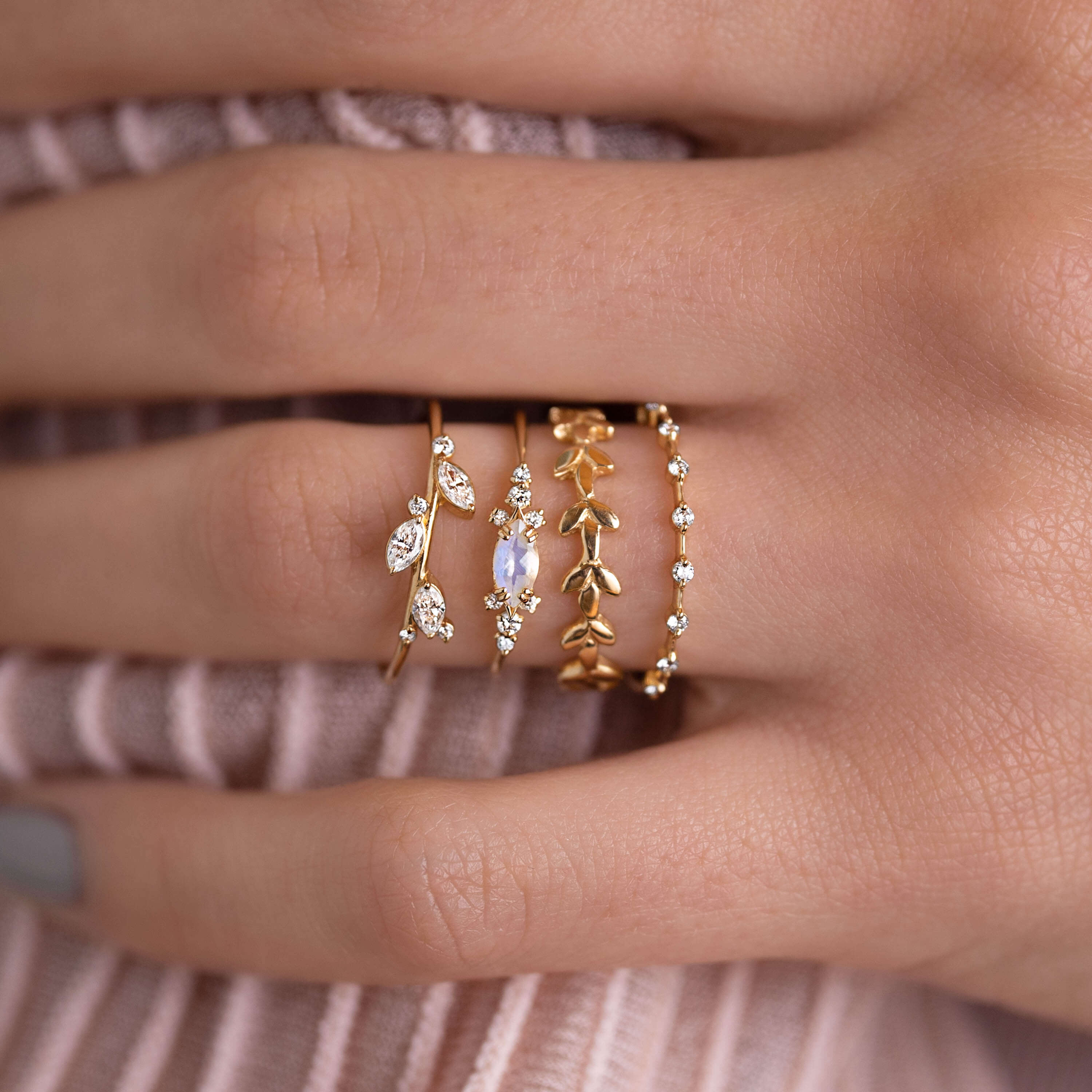 Vine Band in 14k Gold | Melanie Casey Fine Jewelry