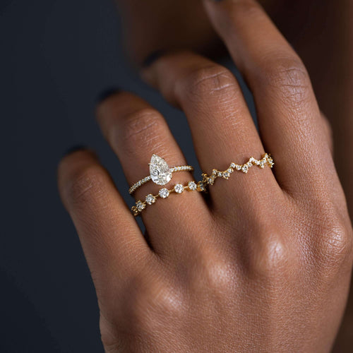simple pear cut ring