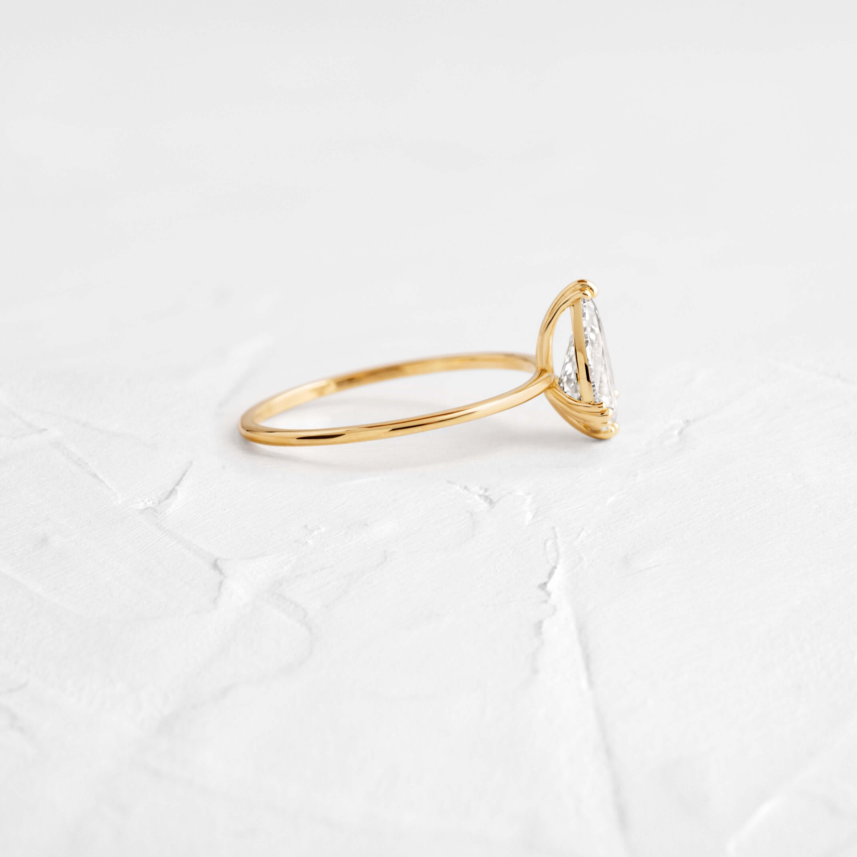 Threaded Ring, Oval Cut | Melanie Casey Fine Jewelry