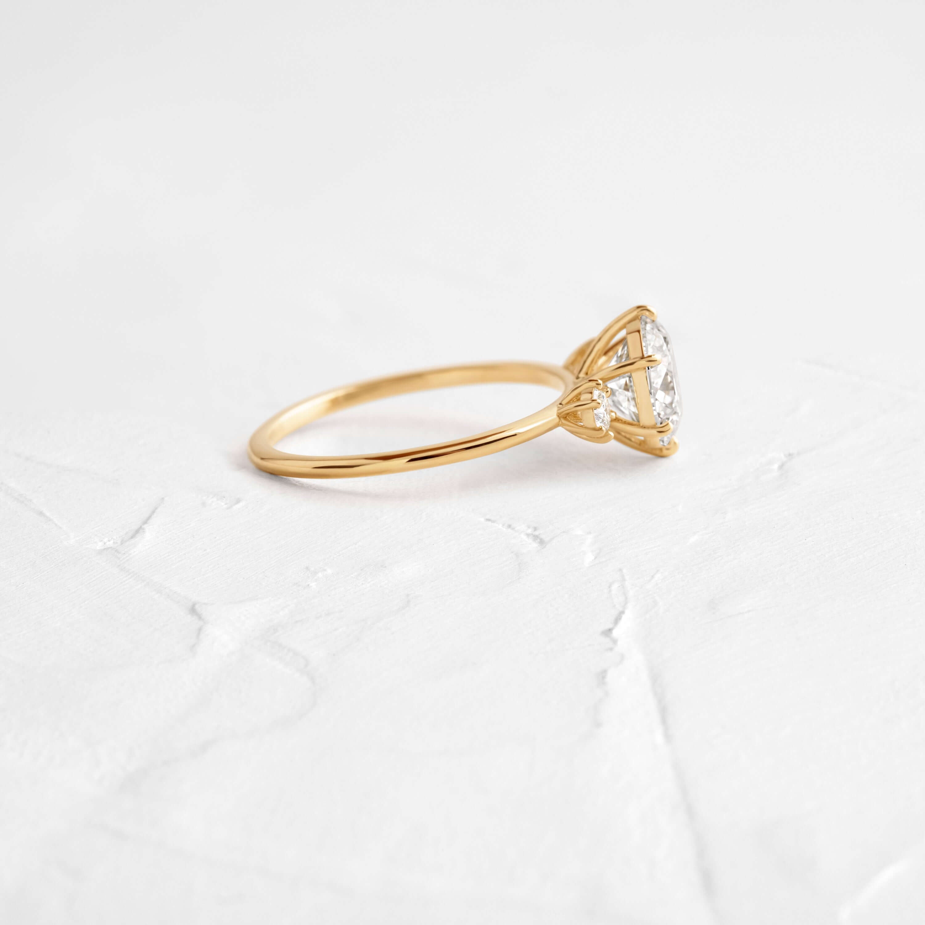 Tempo Ring, Round Cut | Melanie Casey